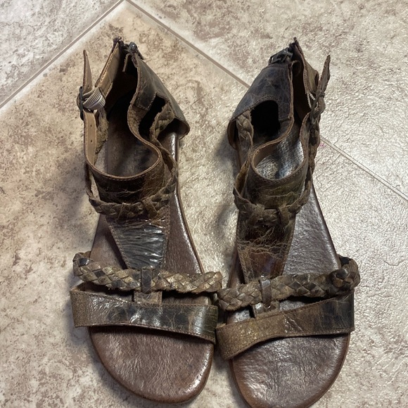 ROAN | Shoes | Roan Sandals Size | Poshmark